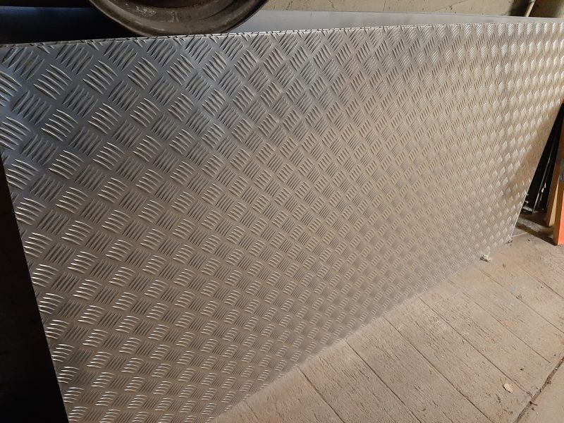 Magasin fer sidobre à Brassac - o brico d'oc